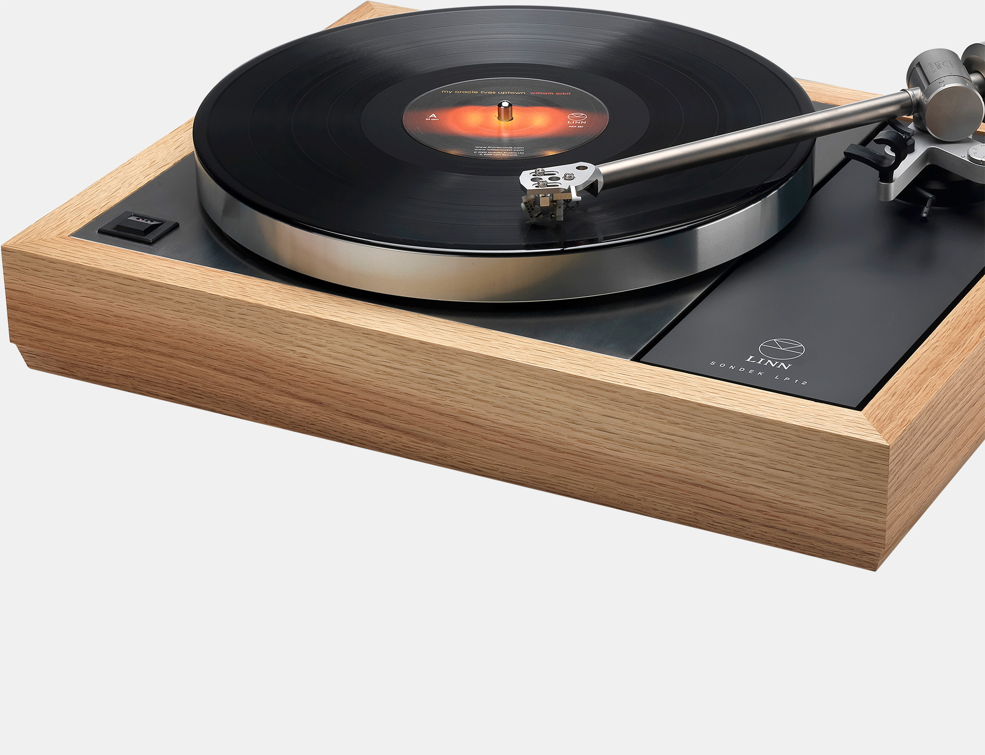 Turntables | The Sondek LP12 Record Player | Linn